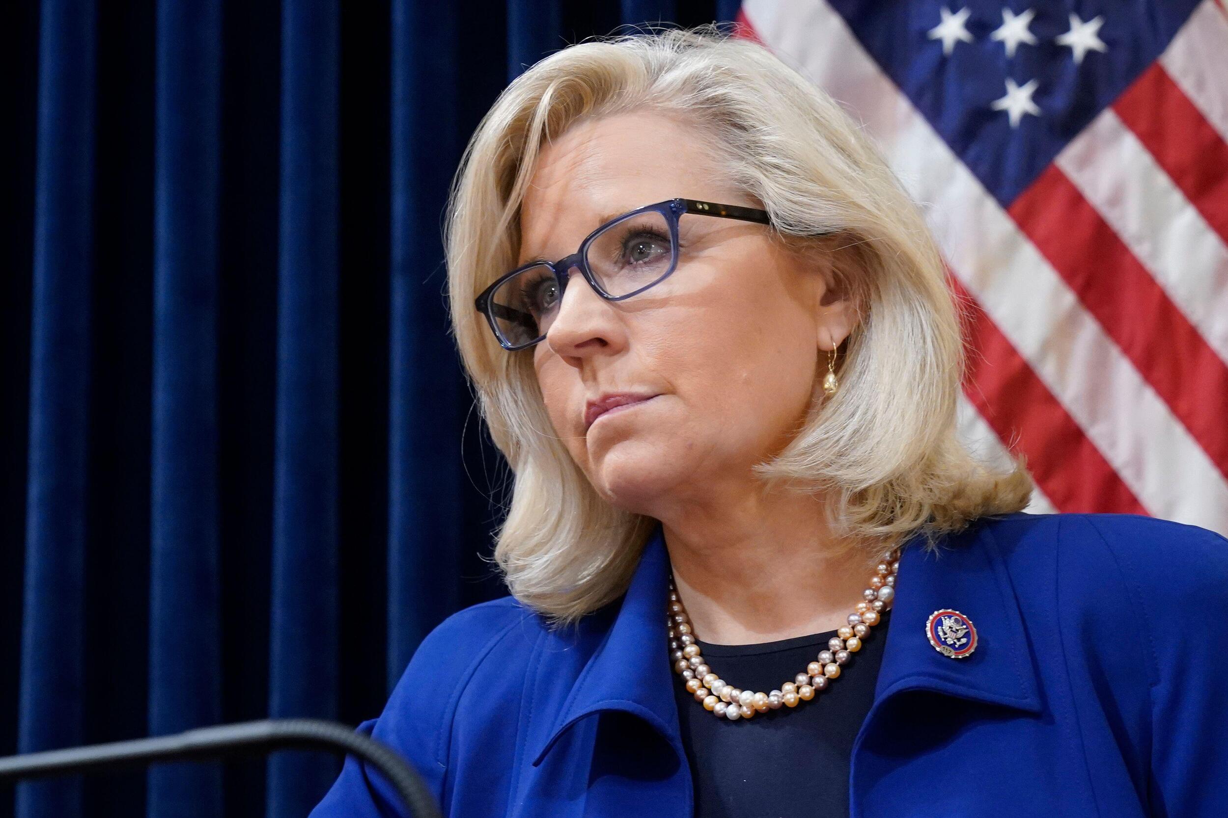 Pourquoi la défaite de Liz Cheney relance encore un peu plus celle de ...