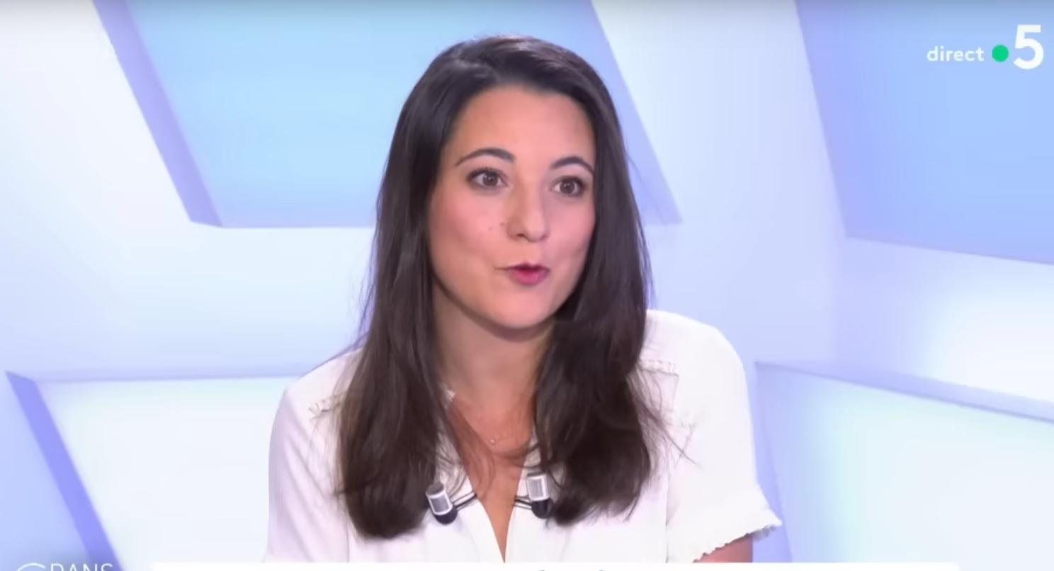 Obsèques de Jean-Marie Le Pen: une journaliste du Monde s’introduit «de ...
